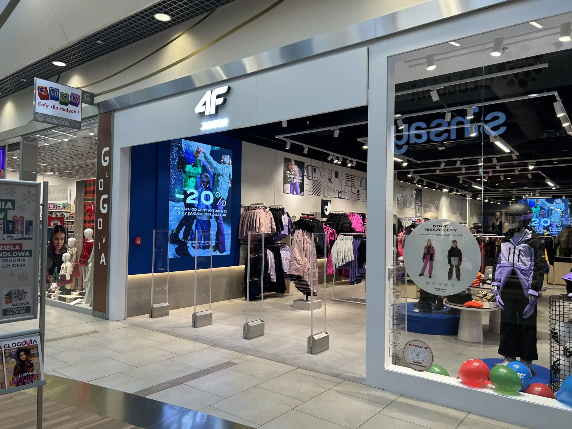 4F Junior - Galeria Glogovia